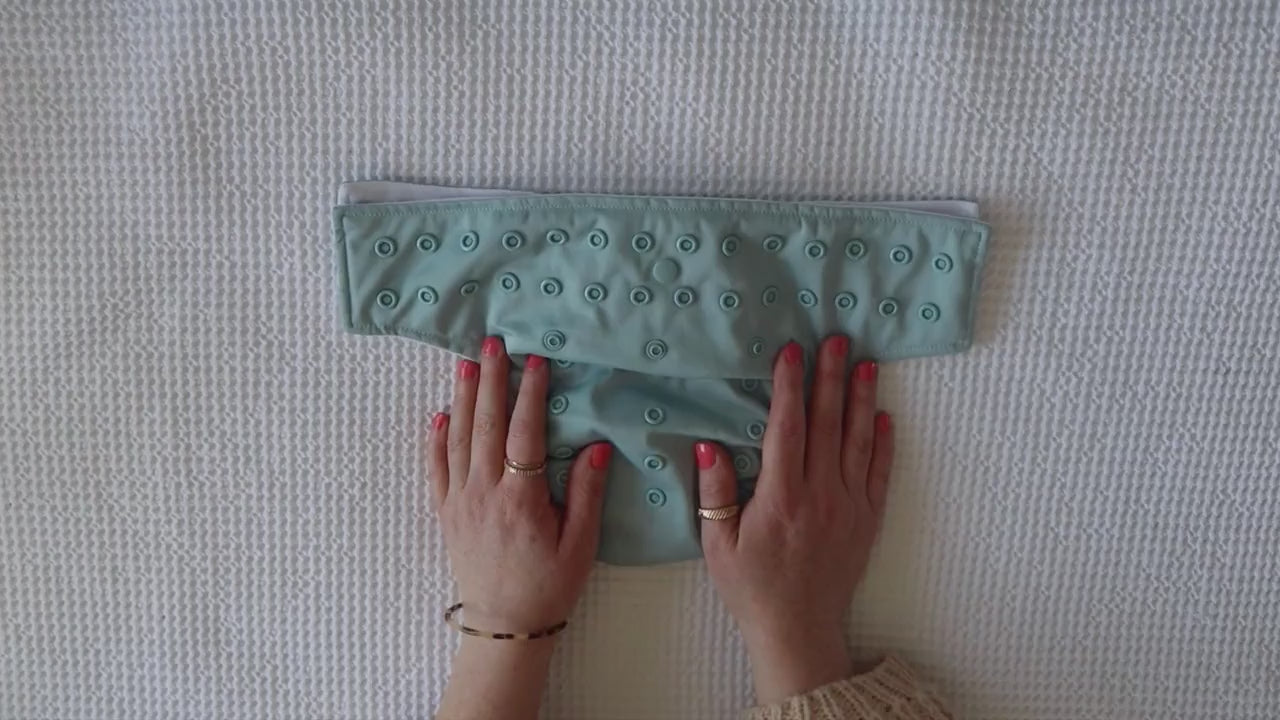 Minimi | Reusable Cloth Nappies Newborn to School Age